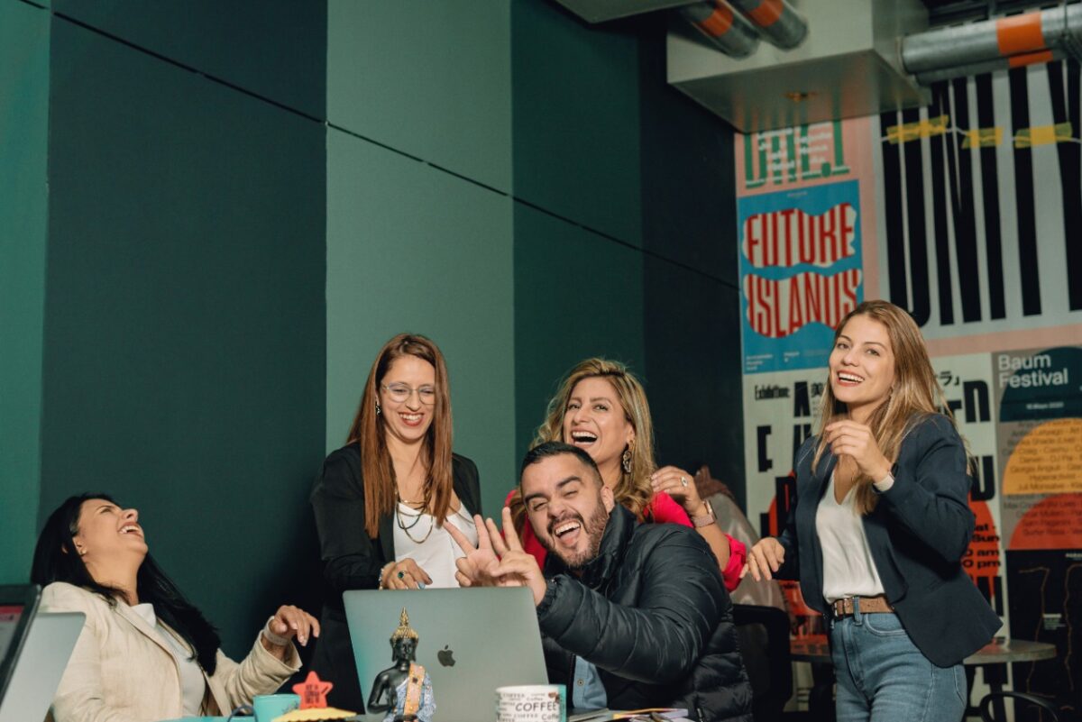 Kmora – Equipos de ventas y marketing